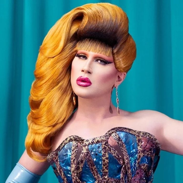 The Boring Magazine - News, Wikis, Net Worth and Updates on World