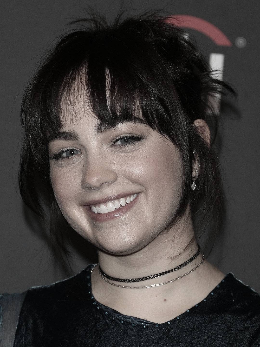 Mary Mouser: A Glance At Her Life And Career